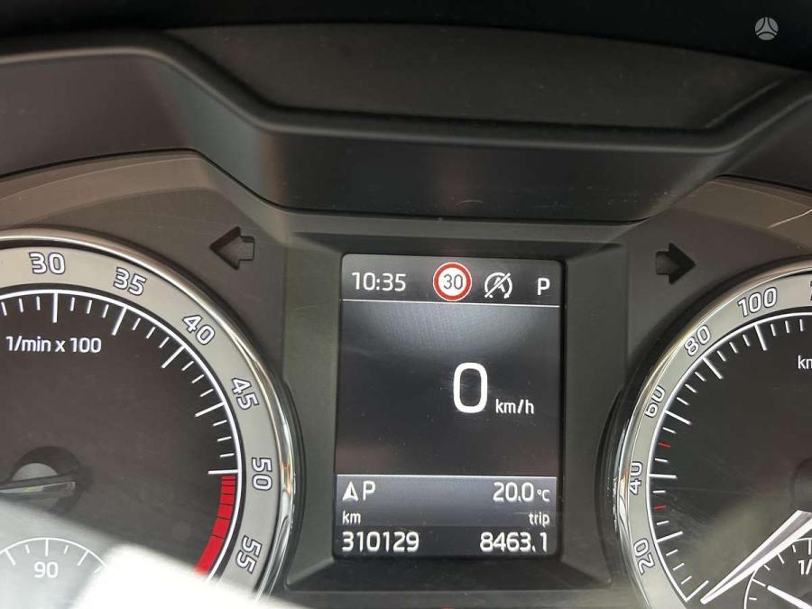 Grey Skoda Octavia 2019 in Vilnius, with an engine capacity of 1.60 L and mileage of 310 thousand km for 8399 €, photo 13 on AUTOMOTO.COM.LV