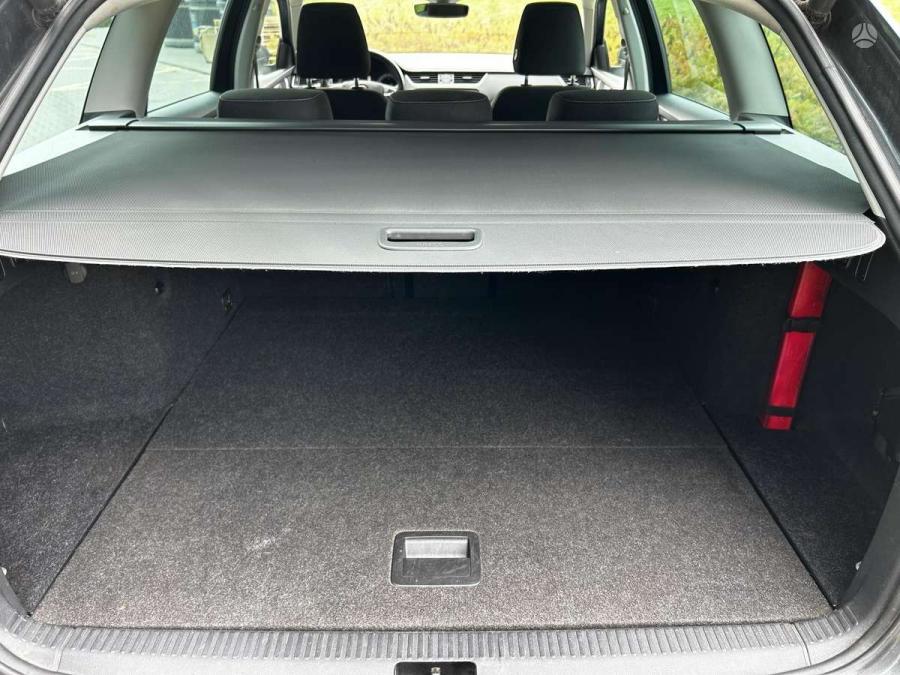 Grey Skoda Octavia 2019 in Vilnius, with an engine capacity of 1.60 L and mileage of 310 thousand km for 8399 €, photo 16 on AUTOMOTO.COM.LV