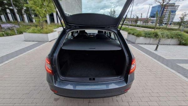 Pelēks Skoda Octavia 2019 Viļņa, ar dzinēja tilpumu 1.60 L un nobraukumu 240 tūkst. km par 8500 €, foto 3 vietnē AUTOMOTO.COM.LV