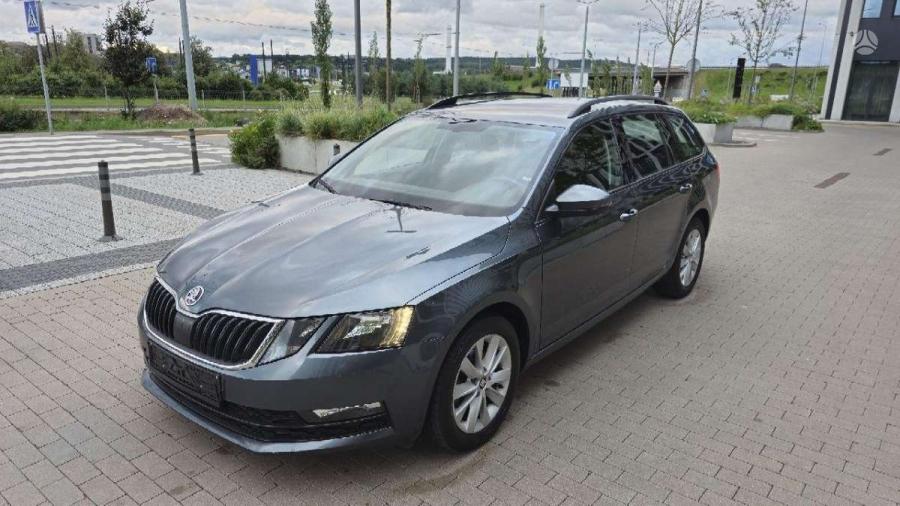 Pelēks Skoda Octavia 2019 Viļņa, ar dzinēja tilpumu 1.60 L un nobraukumu 240 tūkst. km par 8500 €, foto 7 vietnē AUTOMOTO.COM.LV