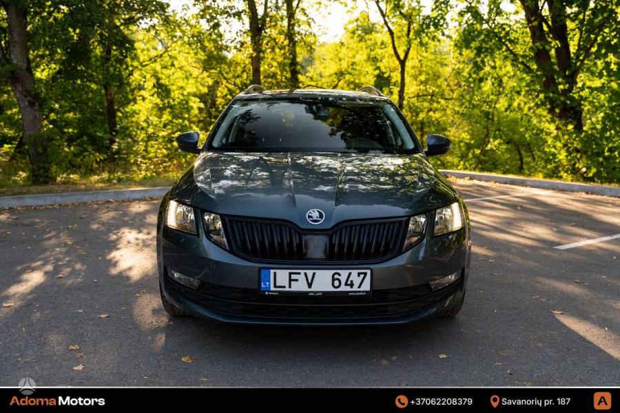 Grey Skoda Octavia 2019 in Kaunas, with an engine capacity of 1.50 L and mileage of 122 thousand km for 11590 €, photo 3 on AUTOMOTO.COM.LV