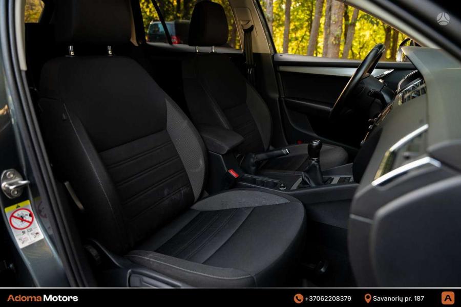 Grey Skoda Octavia 2019 in Kaunas, with an engine capacity of 1.50 L and mileage of 122 thousand km for 11590 €, photo 31 on AUTOMOTO.COM.LV