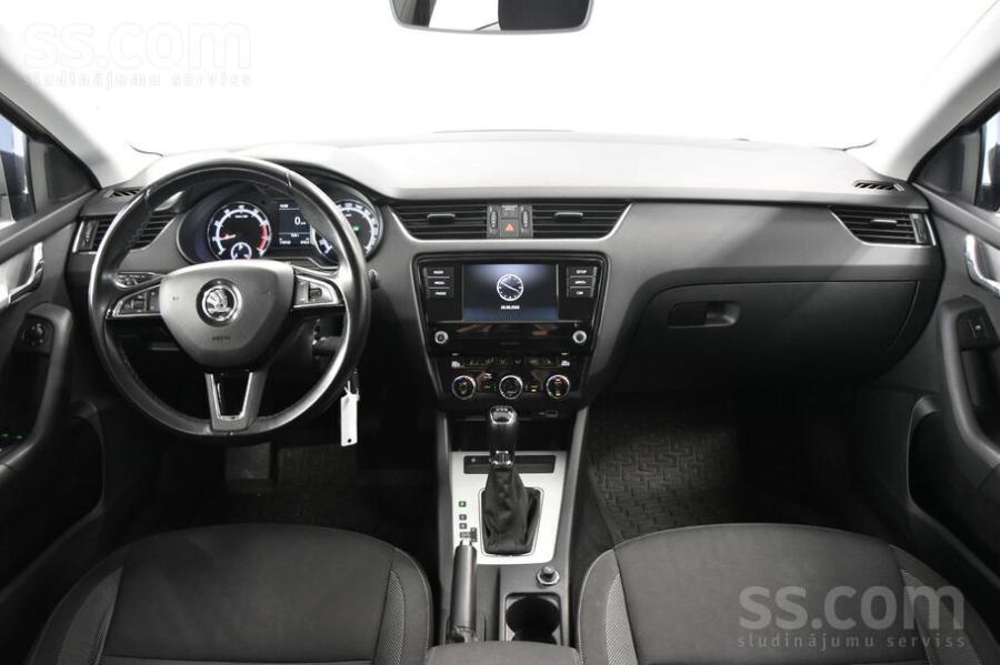 Grey Skoda Octavia 2019 in Riga, with an engine capacity of 2.00 L and mileage of 119 thousand km for 12490 €, photo 14 on AUTOMOTO.COM.LV