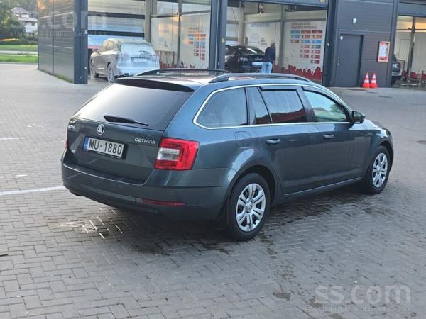 Pelēks Skoda Octavia 2019 Rīga, ar dzinēja tilpumu 1.60 L un nobraukumu 222 tūkst. km par 8000 €, foto 4 vietnē AUTOMOTO.COM.LV