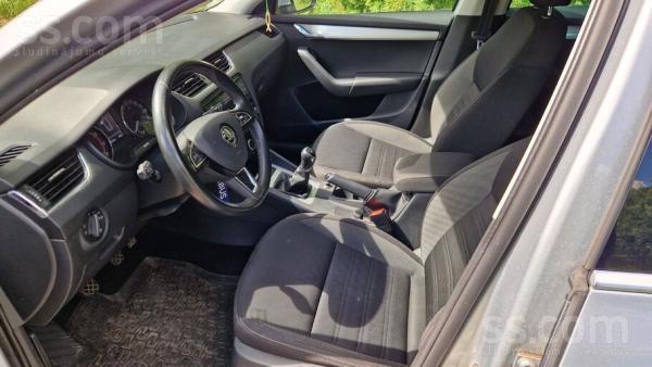 Pelēks Skoda Octavia 2019 Rīga, ar dzinēja tilpumu 1.50 L un nobraukumu 165 tūkst. km par 10280 €, foto 8 vietnē AUTOMOTO.COM.LV