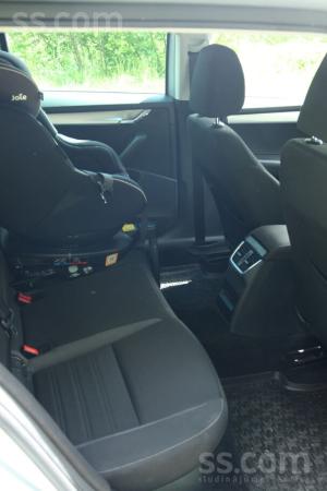 Grey Skoda Octavia 2019 in Riga, with an engine capacity of 1.50 L and mileage of 165 thousand km for 10280 €, photo 9 on AUTOMOTO.COM.LV