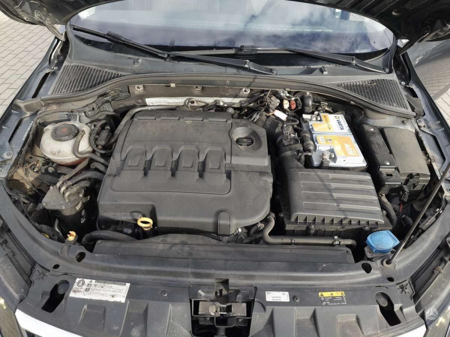 Pelēks Skoda Octavia 2019 Kauņa, ar dzinēja tilpumu 1.60 L un nobraukumu 217 tūkst. km par 6900 €, foto 17 vietnē AUTOMOTO.COM.LV