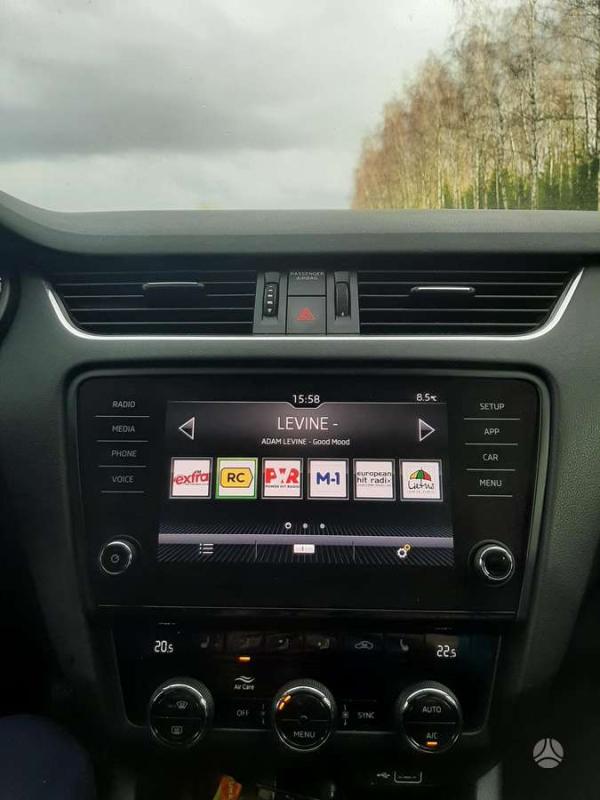Pelēks Skoda Octavia 2019 Viļņa, ar dzinēja tilpumu 1.50 L un nobraukumu 99 tūkst. km par 14000 €, foto 3 vietnē AUTOMOTO.COM.LV