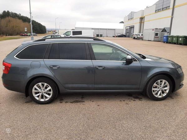 Pelēks Skoda Octavia 2019 Viļņa, ar dzinēja tilpumu 1.50 L un nobraukumu 99 tūkst. km par 14000 €, foto 4 vietnē AUTOMOTO.COM.LV