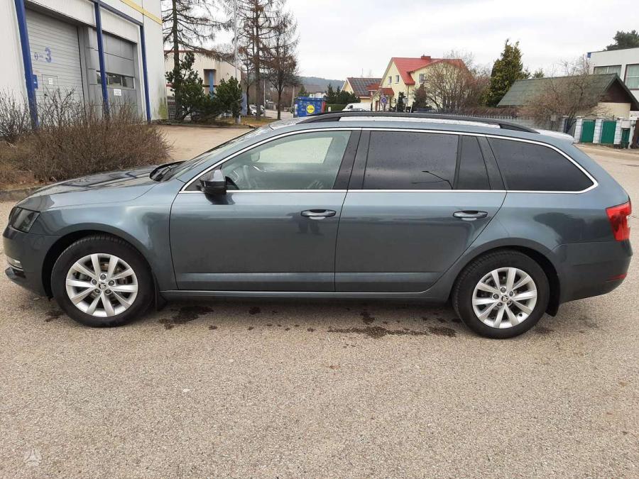 Pelēks Skoda Octavia 2019 Viļņa, ar dzinēja tilpumu 1.50 L un nobraukumu 99 tūkst. km par 14000 €, foto 6 vietnē AUTOMOTO.COM.LV