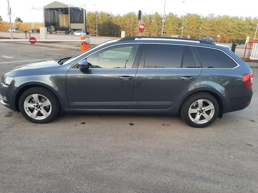 Pelēks Skoda Octavia 2019 Viļņa, ar dzinēja tilpumu 1.50 L un nobraukumu 99 tūkst. km par 14000 €, foto 13 vietnē AUTOMOTO.COM.LV
