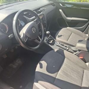 Pelēks Skoda Octavia 2019 Viļņa, ar dzinēja tilpumu 1.50 L un nobraukumu 99 tūkst. km par 14000 €, foto 17 vietnē AUTOMOTO.COM.LV