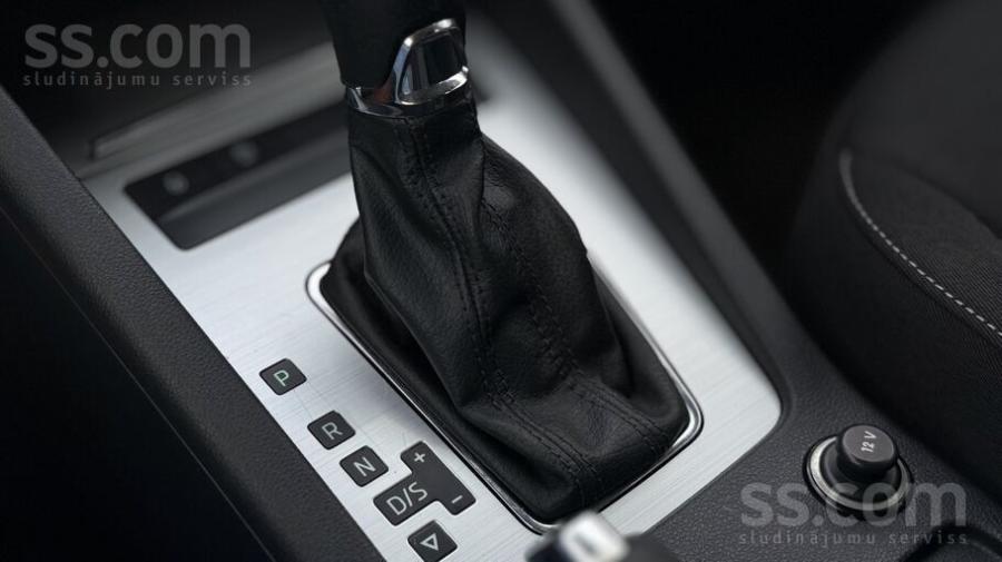 Pelēks Skoda Octavia 2019 Jelgava, ar dzinēja tilpumu 1.50 L un nobraukumu 266 tūkst. km par 9590 €, foto 20 vietnē AUTOMOTO.COM.LV