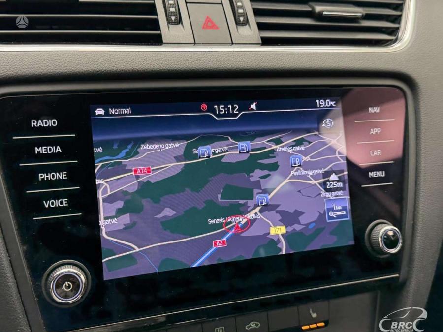 Серый Шкода Октавия 2019 в Вильнюс, объемом двигателя 1.60 л и пробегом 256 тыс. км за 8900 €, фото 32 на AUTOMOTO.COM.LV