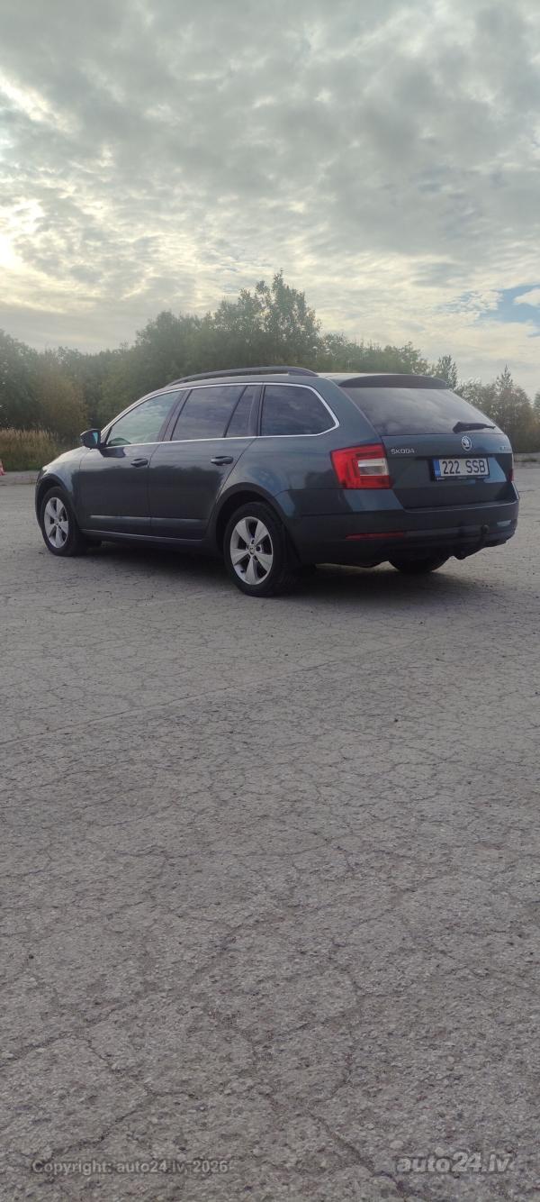 Grey Skoda Octavia 2019 in Johvi, with an engine capacity of 2.00 L and mileage of 284 thousand km for 9700 €, photo 5 on AUTOMOTO.COM.LV