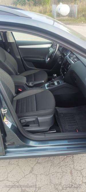 Grey Skoda Octavia 2019 in Johvi, with an engine capacity of 2.00 L and mileage of 284 thousand km for 9700 €, photo 9 on AUTOMOTO.COM.LV