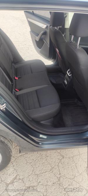 Grey Skoda Octavia 2019 in Johvi, with an engine capacity of 2.00 L and mileage of 284 thousand km for 9700 €, photo 11 on AUTOMOTO.COM.LV