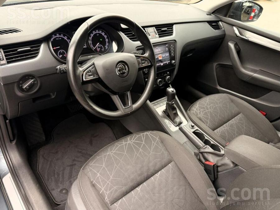 Grey Skoda Octavia 2019 in Riga, with an engine capacity of 2.00 L and mileage of 212 thousand km for 9990 €, photo 8 on AUTOMOTO.COM.LV