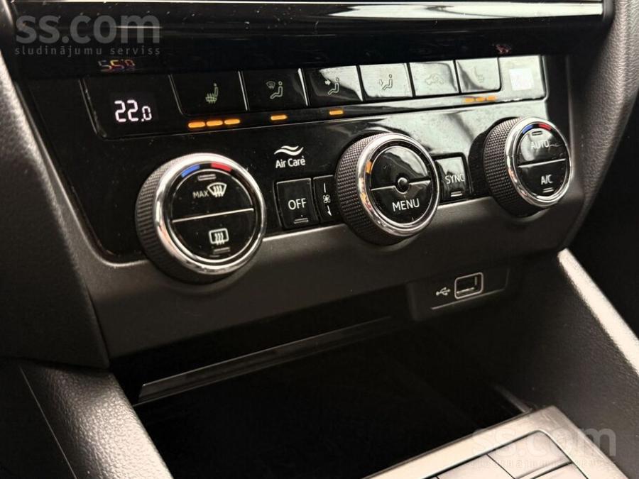 Grey Skoda Octavia 2019 in Riga, with an engine capacity of 2.00 L and mileage of 212 thousand km for 9990 €, photo 13 on AUTOMOTO.COM.LV