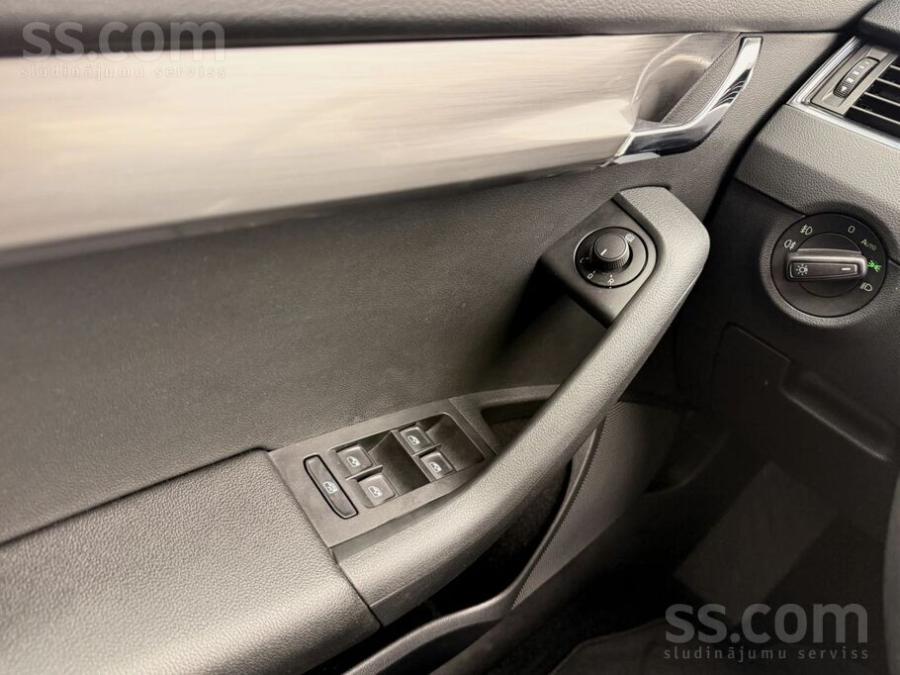 Grey Skoda Octavia 2019 in Riga, with an engine capacity of 2.00 L and mileage of 212 thousand km for 9990 €, photo 22 on AUTOMOTO.COM.LV