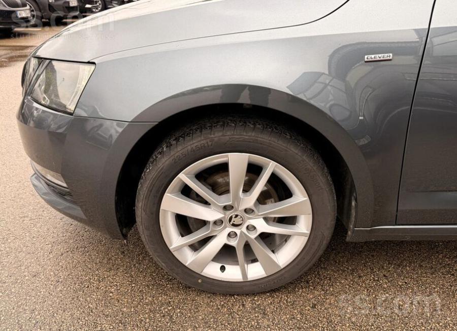 Grey Skoda Octavia 2019 in Riga, with an engine capacity of 2.00 L and mileage of 212 thousand km for 9990 €, photo 27 on AUTOMOTO.COM.LV