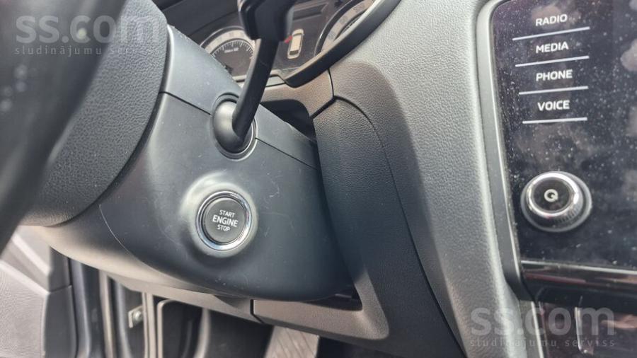 Pelēks Skoda Octavia 2019 Rīga, ar dzinēja tilpumu 1.60 L un nobraukumu 262 tūkst. km par 8500 €, foto 14 vietnē AUTOMOTO.COM.LV
