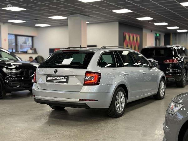 Pelēks Skoda Octavia 2020 Klaipėda, ar dzinēja tilpumu 1.97 L un nobraukumu 268 tūkst. km par 13750 €, foto 2 vietnē AUTOMOTO.COM.LV