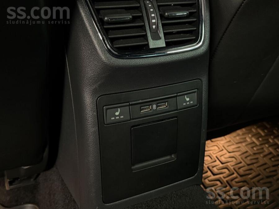 Grey Skoda Octavia 2020 in Riga, with an engine capacity of 2.00 L and mileage of 222 thousand km for 12990 €, photo 14 on AUTOMOTO.COM.LV