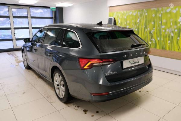 Grey Skoda Octavia 2020 in Vilnius, with an engine capacity of 1.97 L and mileage of 186 thousand km for 14800 €, photo 4 on AUTOMOTO.COM.LV