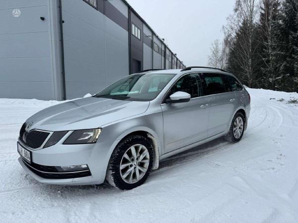 Grey Skoda Octavia 2020 in Vilnius, with an engine capacity of 1.97 L and mileage of 471 thousand km for 8000 €, photo 1 on AUTOMOTO.COM.LV