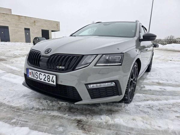 Pelēks Skoda Octavia 2020 Viļņa, ar dzinēja tilpumu 1.97 L un nobraukumu 122 tūkst. km par 17900 €, foto 2 vietnē AUTOMOTO.COM.LV