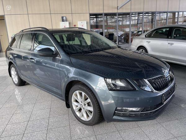 Grey Skoda Octavia 2020 in Klaipeda, with an engine capacity of 1.97 L and mileage of 124 thousand km for 13982 €, photo 1 on AUTOMOTO.COM.LV