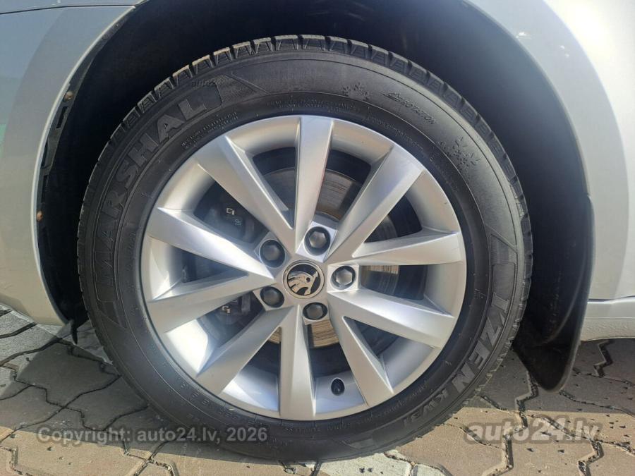 Grey Skoda Octavia 2020 in Tartu, with an engine capacity of 1.50 L and mileage of 183 thousand km for 11900 €, photo 6 on AUTOMOTO.COM.LV