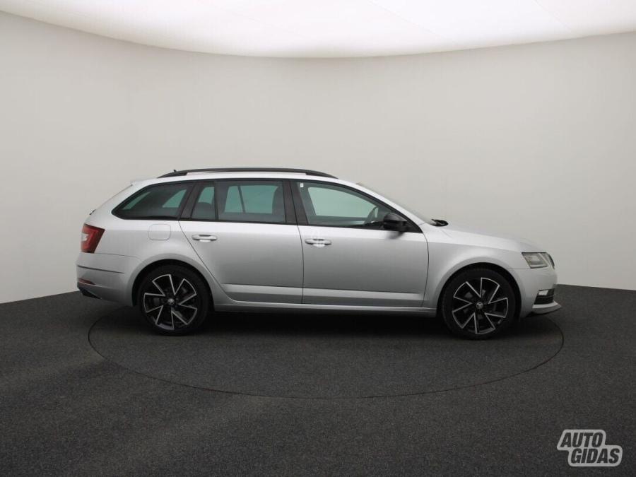 Grey Skoda Octavia 2020 in Vilnius, with an engine capacity of 1.60 L and mileage of 200 thousand km for 12999 €, photo 9 on AUTOMOTO.COM.LV