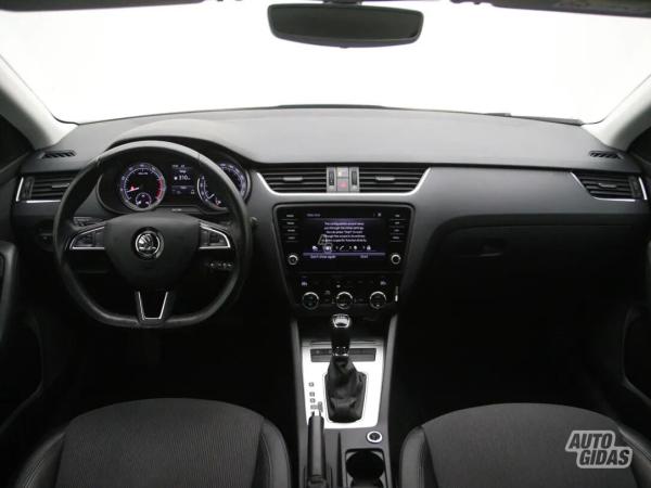 Pelēks Skoda Octavia 2020 Viļņa, ar dzinēja tilpumu 1.50 L un nobraukumu 166 tūkst. km par 13299 €, foto 2 vietnē AUTOMOTO.COM.LV
