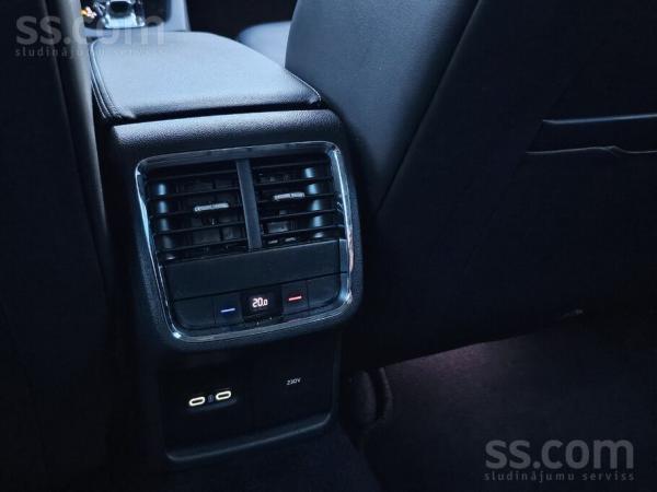 Pelēks Skoda Octavia 2020 Daugavpils, ar dzinēja tilpumu 2.00 L un nobraukumu 210 tūkst. km par 16500 €, foto 8 vietnē AUTOMOTO.COM.LV