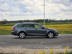 Grey Skoda Octavia 2020 in Riga, with an engine capacity of 1.60 L and mileage of 239 thousand km for 12500 €, photo 5 on AUTOMOTO.COM.LV