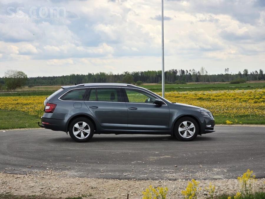 Grey Skoda Octavia 2020 in Riga, with an engine capacity of 1.60 L and mileage of 239 thousand km for 12500 €, photo 5 on AUTOMOTO.COM.LV