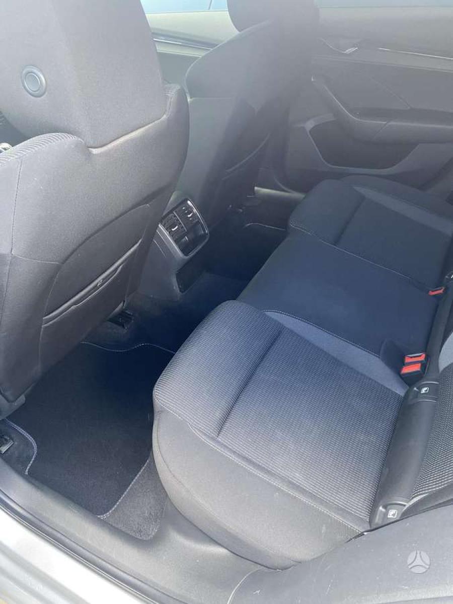 Grey Skoda Octavia 2020 in Ukmerge, with an engine capacity of 1.97 L and mileage of 332 thousand km for 9900 €, photo 10 on AUTOMOTO.COM.LV