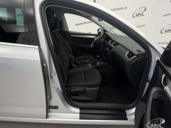 Pelēks Skoda Octavia 2020 Viļņa, ar dzinēja tilpumu 1.50 L un nobraukumu 70 tūkst. km par 12900 €, foto 5 vietnē AUTOMOTO.COM.LV