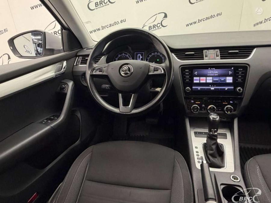 Grey Skoda Octavia 2020 in Vilnius, with an engine capacity of 1.50 L and mileage of 70 thousand km for 12900 €, photo 15 on AUTOMOTO.COM.LV