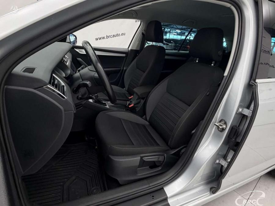 Grey Skoda Octavia 2020 in Vilnius, with an engine capacity of 1.50 L and mileage of 70 thousand km for 12900 €, photo 24 on AUTOMOTO.COM.LV