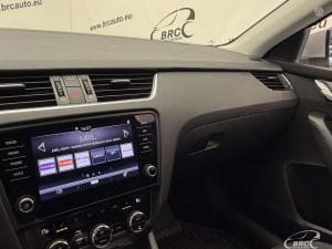 Grey Skoda Octavia 2020 in Vilnius, with an engine capacity of 1.50 L and mileage of 70 thousand km for 12900 €, photo 27 on AUTOMOTO.COM.LV
