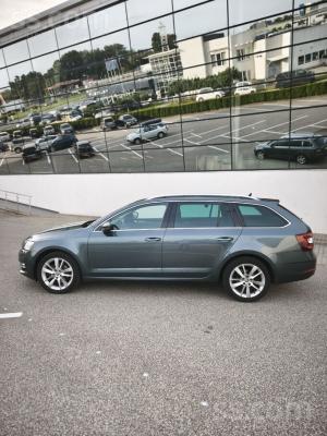 Grey Skoda Octavia 2020 in Riga, with an engine capacity of 1.50 L and mileage of 212 thousand km for 12600 €, photo 3 on AUTOMOTO.COM.LV