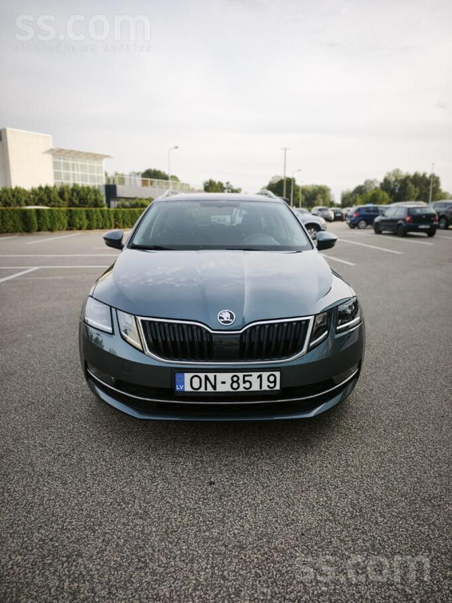 Grey Skoda Octavia 2020 in Riga, with an engine capacity of 1.50 L and mileage of 212 thousand km for 12600 €, photo 8 on AUTOMOTO.COM.LV