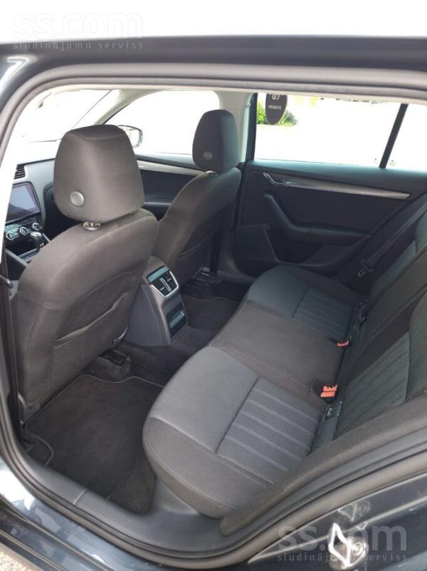 Pelēks Skoda Octavia 2020 Rīga, ar dzinēja tilpumu 1.50 L un nobraukumu 212 tūkst. km par 12600 €, foto 9 vietnē AUTOMOTO.COM.LV