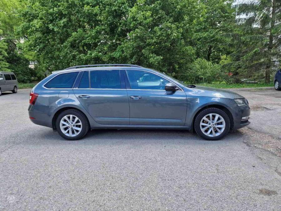 Grey Skoda Octavia 2020 in Vilnius, with an engine capacity of 1.60 L and mileage of 209 thousand km for 9500 €, photo 1 on AUTOMOTO.COM.LV