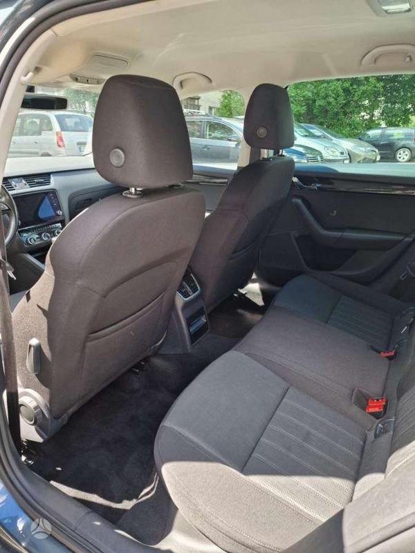 Grey Skoda Octavia 2020 in Vilnius, with an engine capacity of 1.60 L and mileage of 209 thousand km for 9500 €, photo 6 on AUTOMOTO.COM.LV