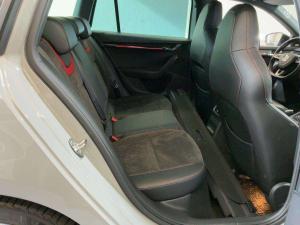 Grey Skoda Octavia 2020 in Vilnius, with an engine capacity of 1.97 L and mileage of 154 thousand km for 19650 €, photo 14 on AUTOMOTO.COM.LV