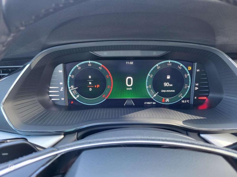 Grey Skoda Octavia 2020 in Klaipeda, with an engine capacity of 1.97 L and mileage of 212 thousand km for 13899 €, photo 15 on AUTOMOTO.COM.LV